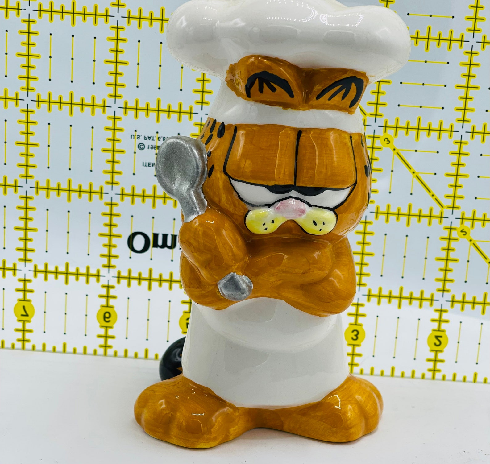Gorgeous Collectible and Vintage Garfield as a Chef Salt and - Etsy