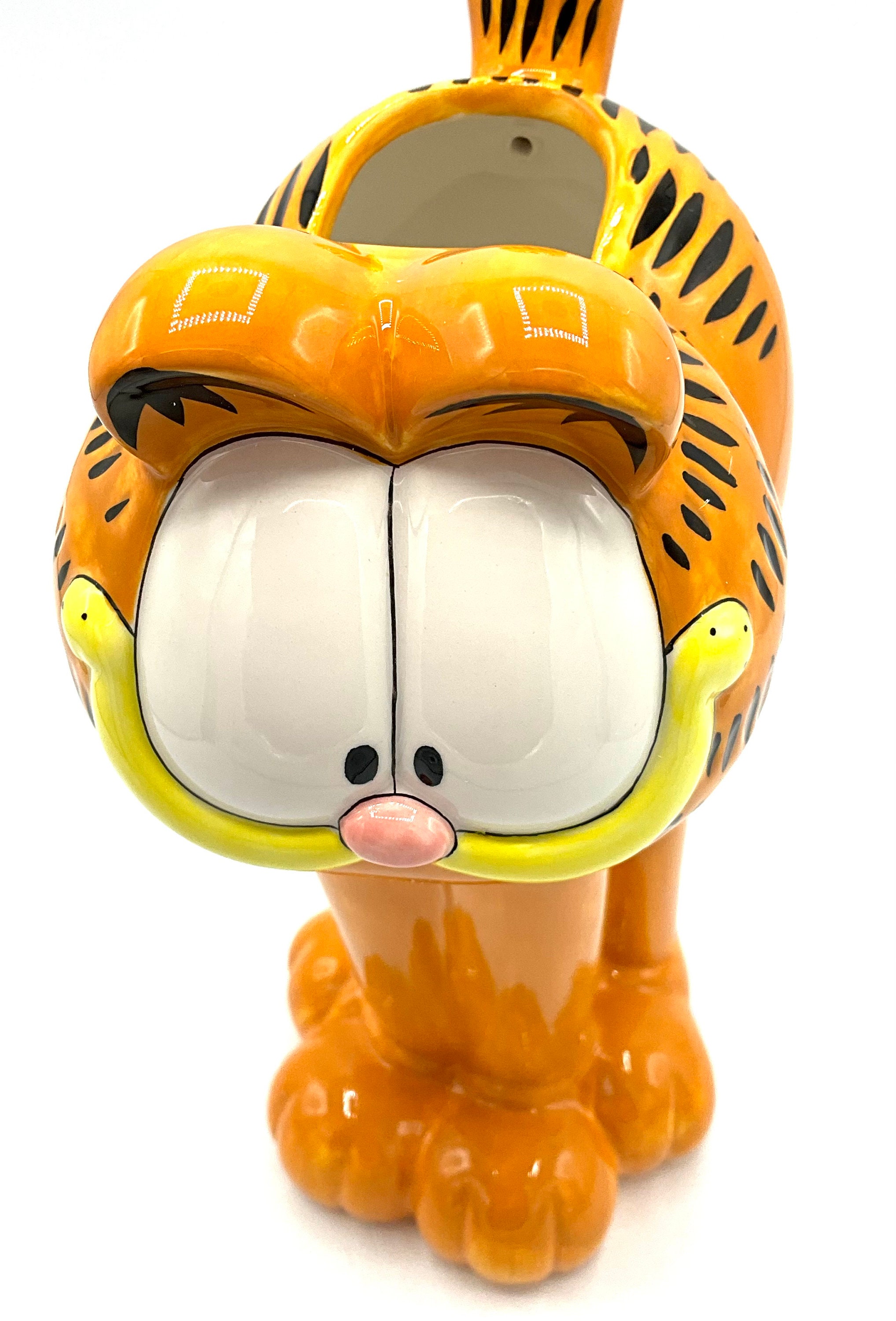 Gorgeous Collectible and Vintage Garfield 3D Vase, Garfield With Long ...