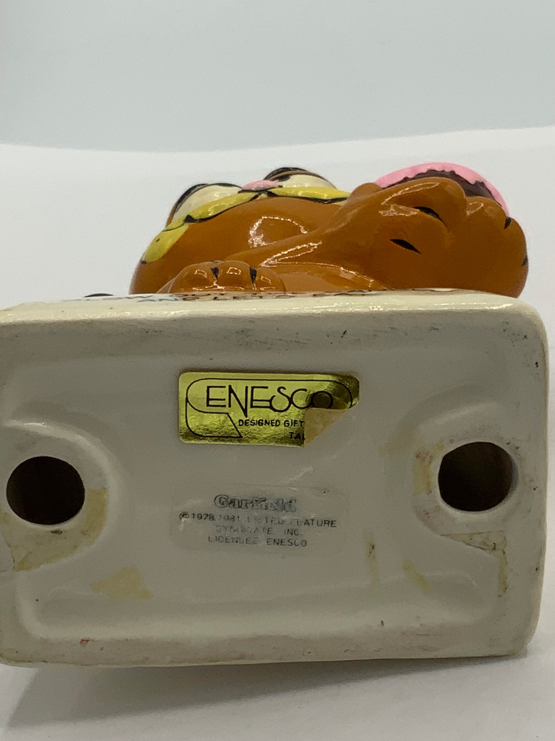 Gorgeous Collectible and Vintage Ceramic Garfield Figurine, Blow Out ...