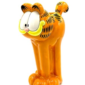 Gorgeous Collectible and Vintage Garfield 3D Vase, Garfield With Long ...
