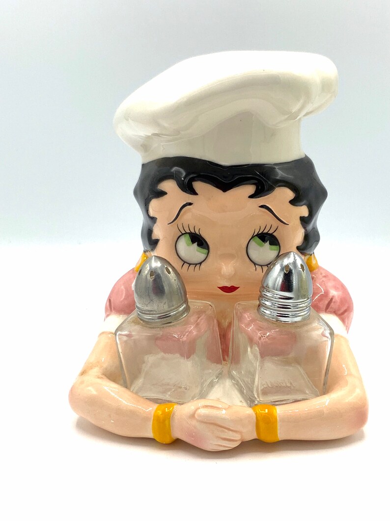 Gorgeous Collectible and Vintage Betty Boop as Chef, Ceramic. Salt and ...