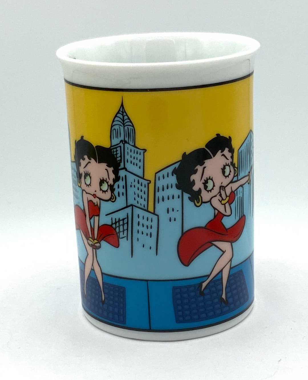 Gorgeous Collectible and Vintage Betty Boop Mug,cool Breeze Betty Boop ...