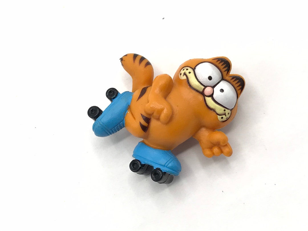 Vintage Garfield on a Roller Skates. - Etsy