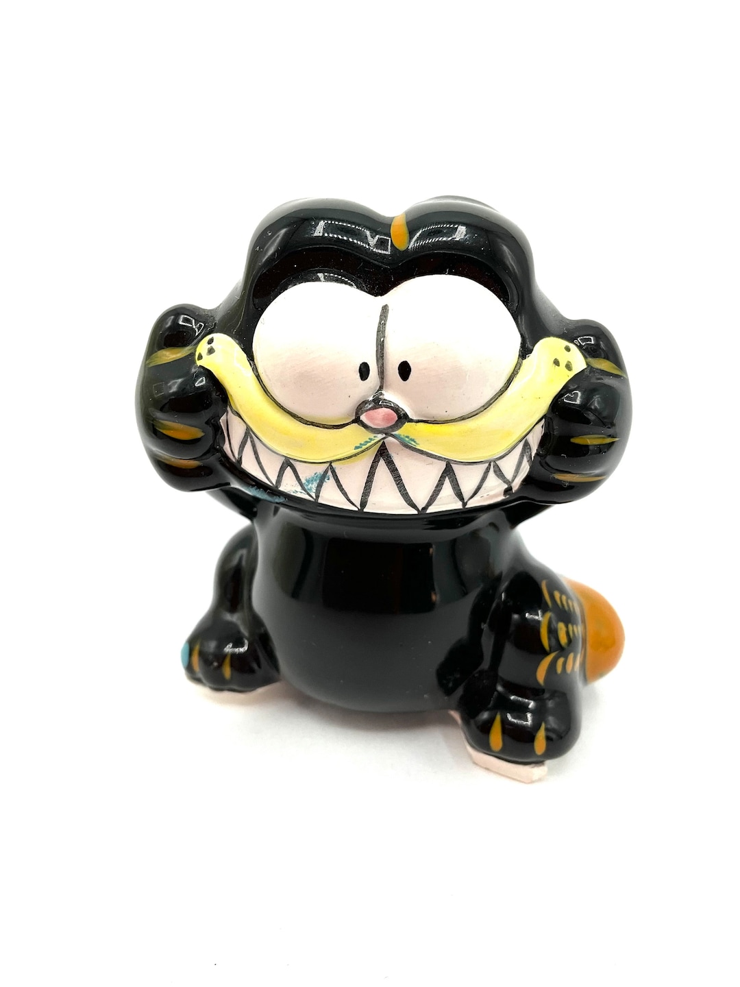 Gorgeous Vintage and Collectible Ceramic Garfield Painted With Paint ...