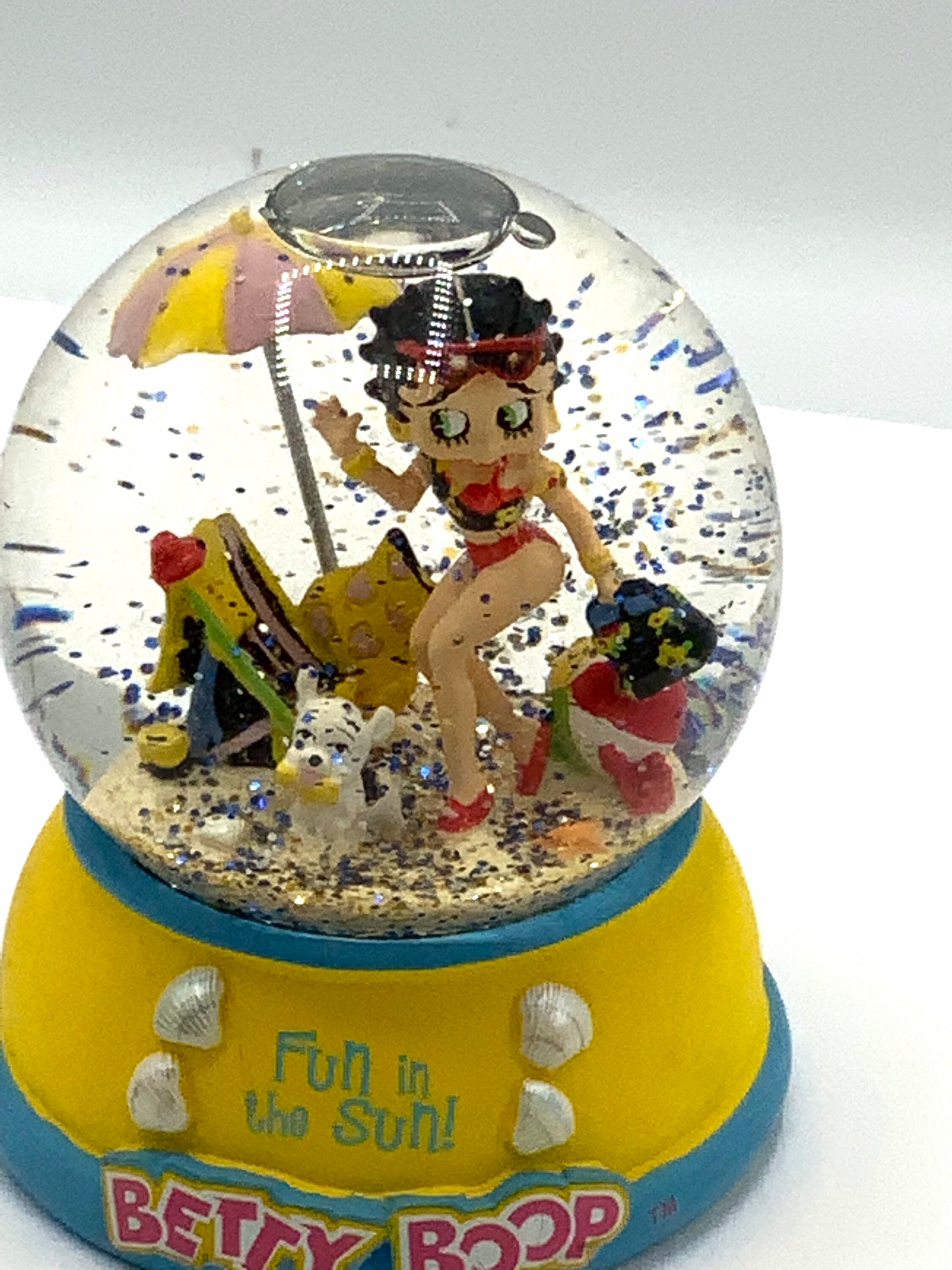 Gorgeous Collectible and Rare Betty Boop Snow Globe Snowball - Etsy