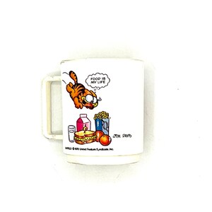 Gorgeous Collectible and Vintage Garfield Plastic, Cup, Cat. - Etsy