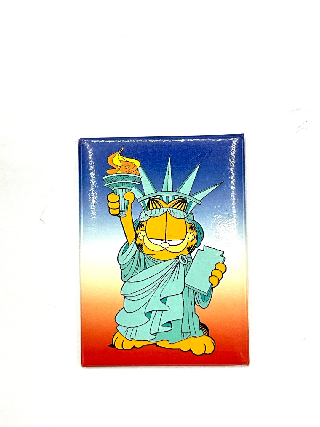 Gorgeous Collectible and Vintage Garfield as Statue of Liberty, Magnet ...