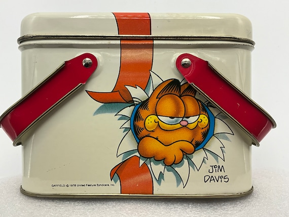 Gorgeous collectible and vintage Garfield tin box, ju… - Gem