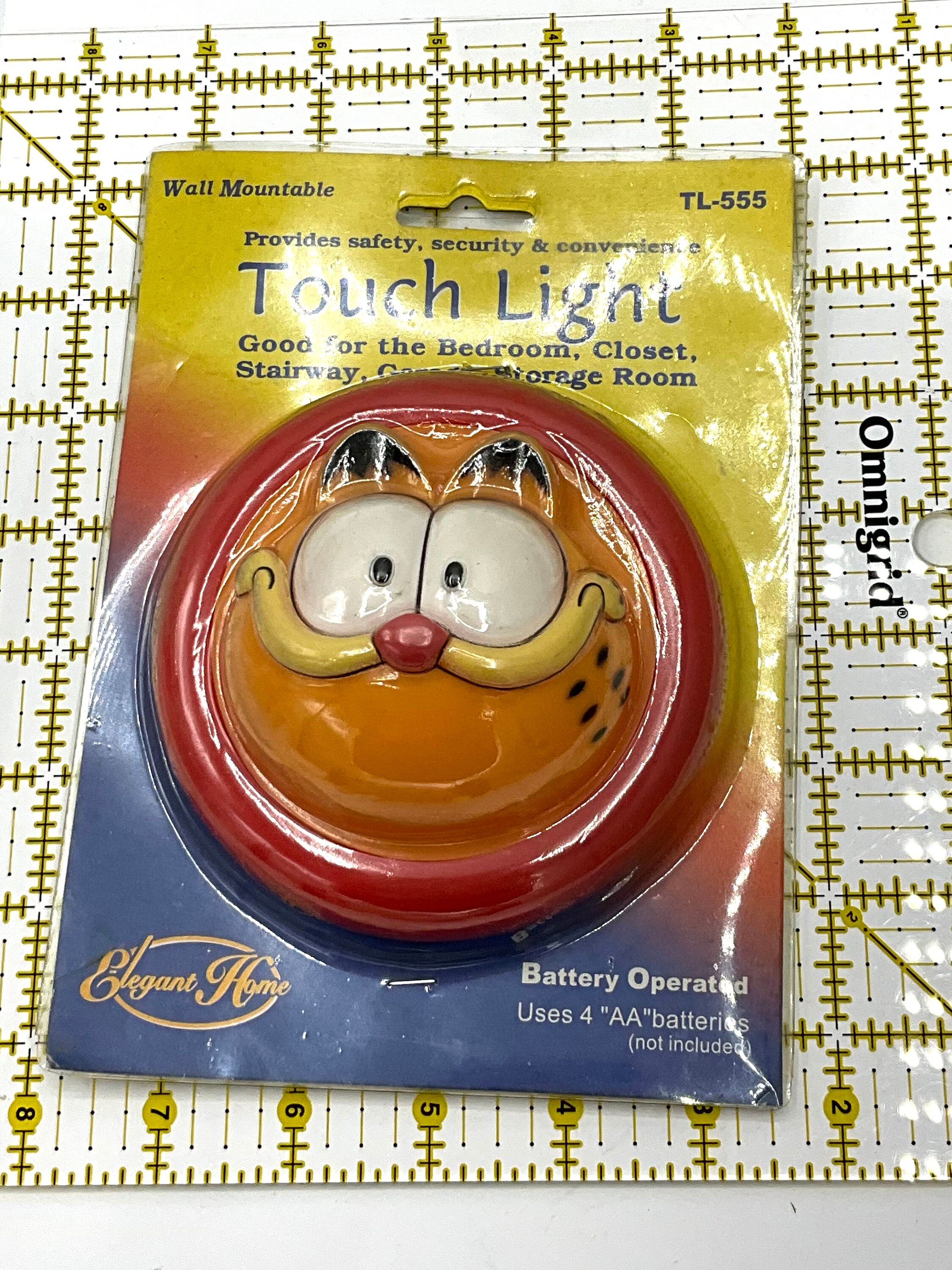 Gorgeous Collectible and Vintage Garfield Touch Light, Seal, Cat ...