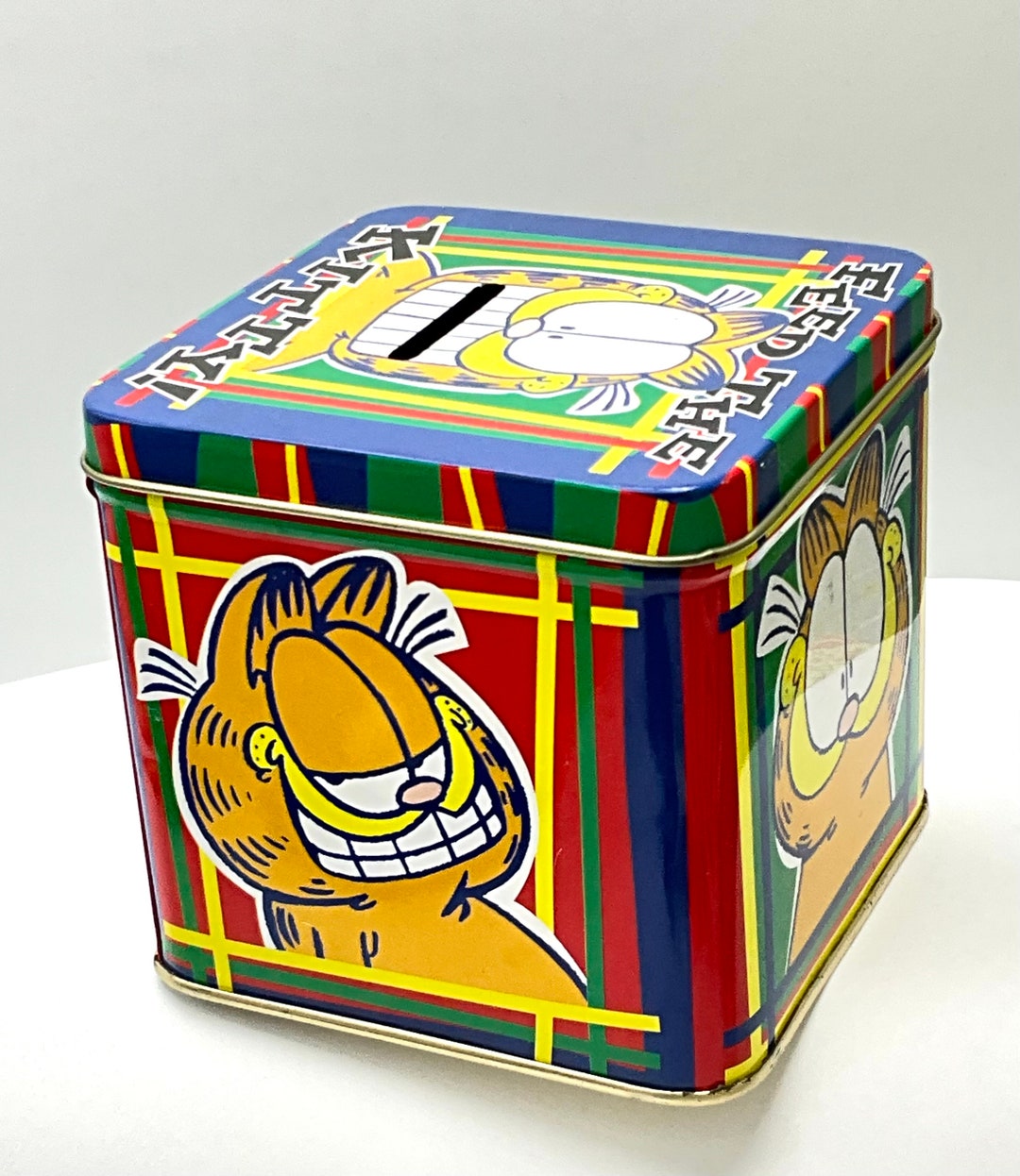 Gorgeous Collectible and Vintage Garfield Can, Tin Bank, Coin Bank ...