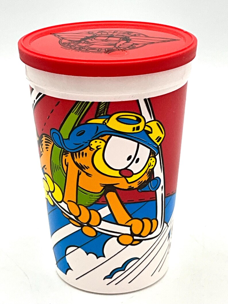 Gorgeous Collectible and Vintage Garfield Plastic Glass With Lead. - Etsy
