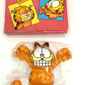 Gorgeous Collectible and Vintage Garfield Toothbrush Holder, Still on ...