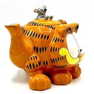 Gorgeous Collectible and Vintage Garfield Ceramic Teapot With Gray ...