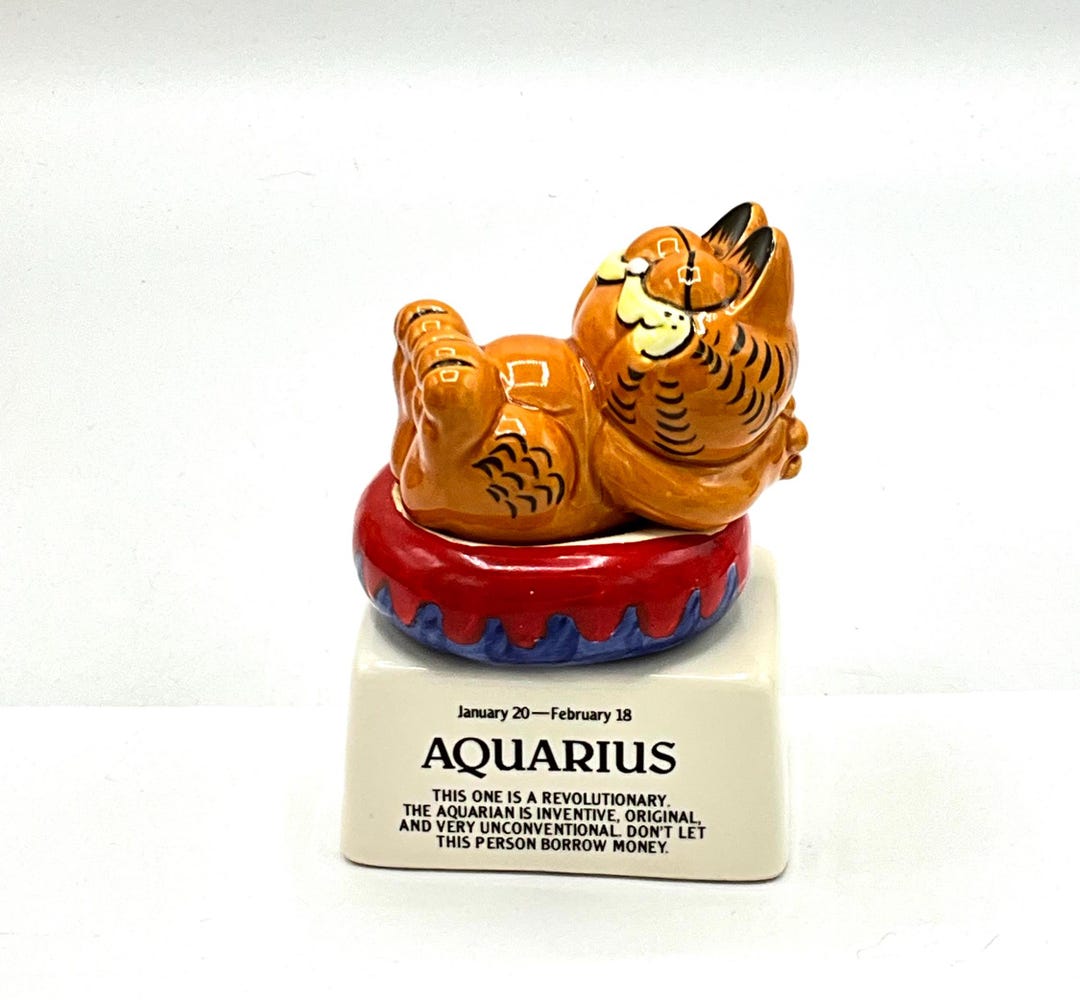 Gorgeous Collectible and Vintage Porcelain Garfield as Aquarius by ...