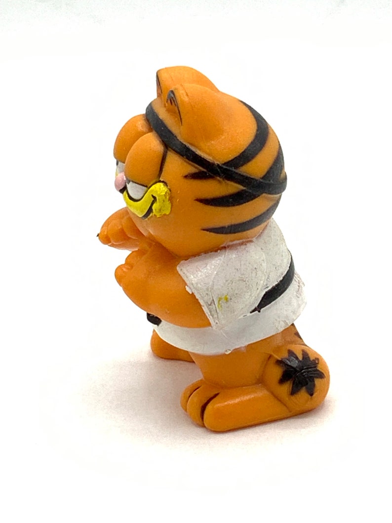 Gorgeous Collectible and Vintage Garfield Karate , Figurine, Cat ...