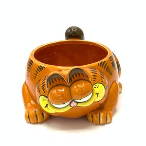 Gorgeous Collectible and Vintage Rare Garfield Flower Pot, Cat, Ceramic ...