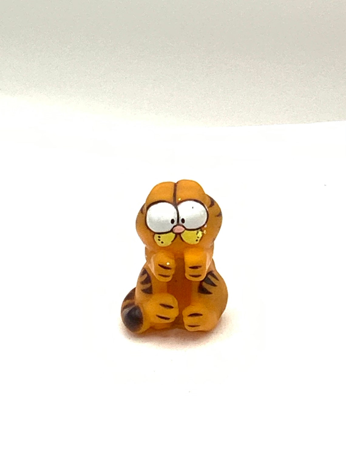 Gorgeous Vintage Small Garfield, Cat, Orange, Figurine, Pencil Holder ...