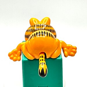 Gorgeous Collectible and Vintage Garfield TV Movie, Toy, Cat, Orange ...