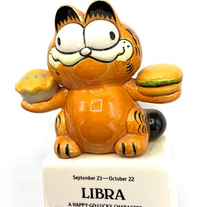 Gorgeous Collectible and Vintage Porcelain Garfield as Libra by Enesco ...
