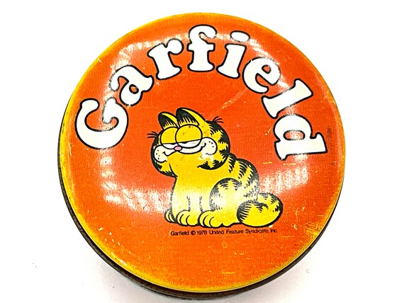 Gorgeous collectible and vintage Garfield round tin b… - Gem