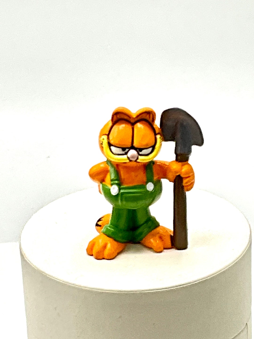 Gorgeous Collectible and Vintage Garfield as a Farmer, Cat, Small, Toy ...