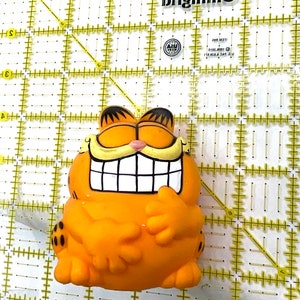 Gorgeous Collectible, Rare and Vintage Garfield Happy Big Smile , the ...