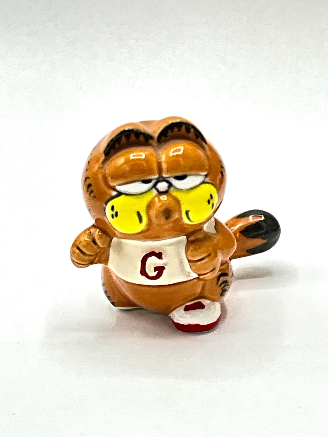 Gorgeous Collectible and Vintage Garfield Ceramic Figure Jogging by ...