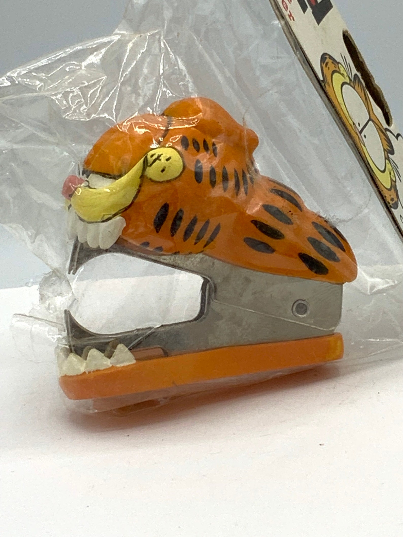 Vintage Garfield Staple Remover, Cat Orange. - Etsy