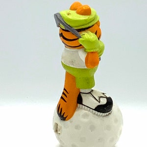 Gorgeous Collectible and Vintage Garfield Playing the Golf. - Etsy