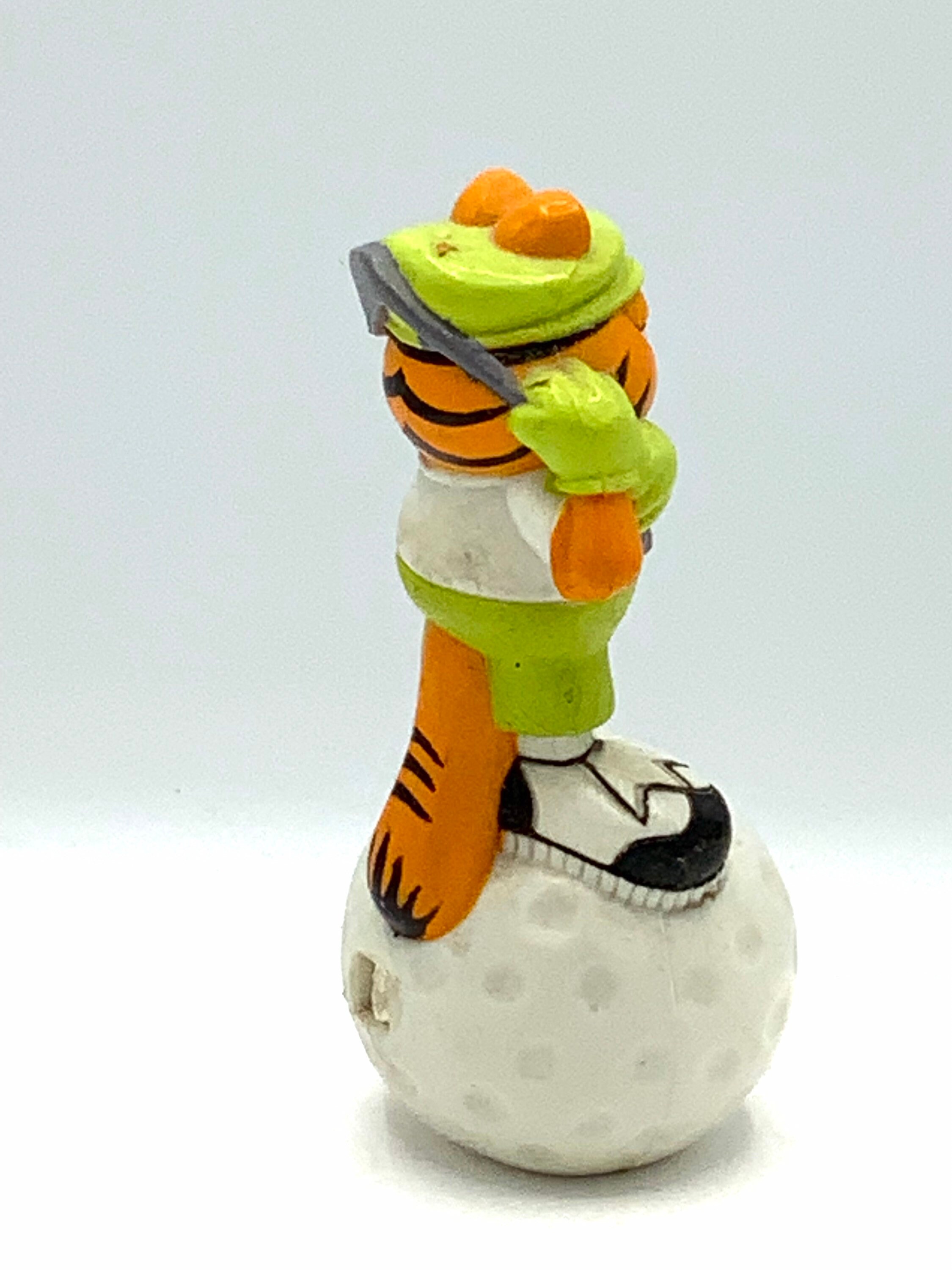 Gorgeous Collectible and Vintage Garfield Playing the Golf. - Etsy