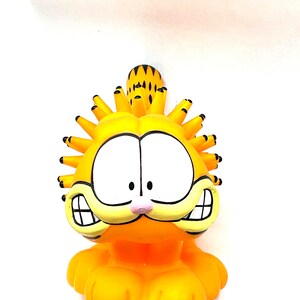 Gorgeous Collectible, Rare and Vintage Garfield Angry With Scared Face ...