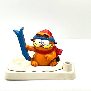 Gorgeous Collectible and Vintage Garfield Pen Holder,snow, Skiing Cat ...