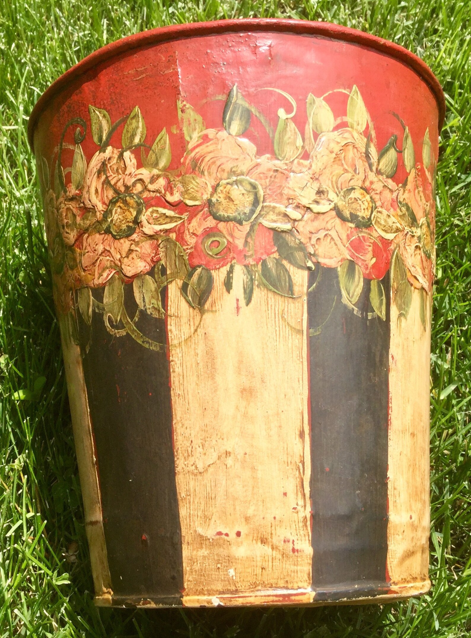 Toleware Sap Bucket/tole Pail-tin Ware Canister/hand-painted Flowers ...