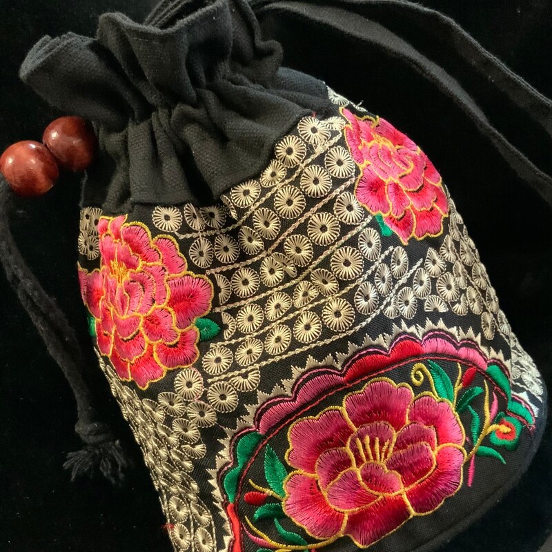 Embroidered Purse - Etsy