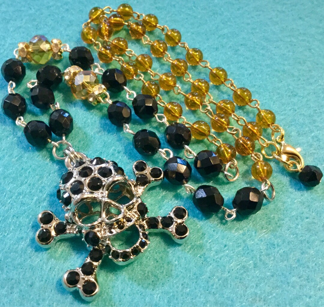 Skull & Crossbone Charm Necklace Pendant/skeleton/black Rhinestone/goth ...
