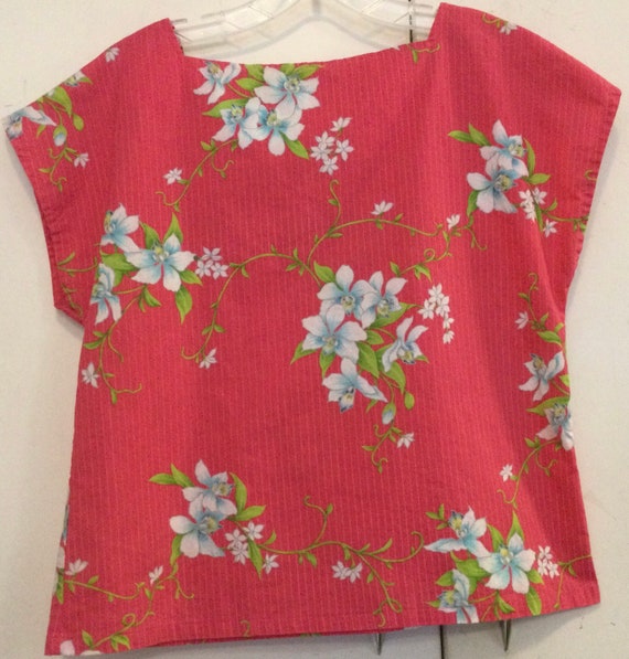 Hawaiian Blouse Crop Top Pullover Pink Floral Print S… Gem