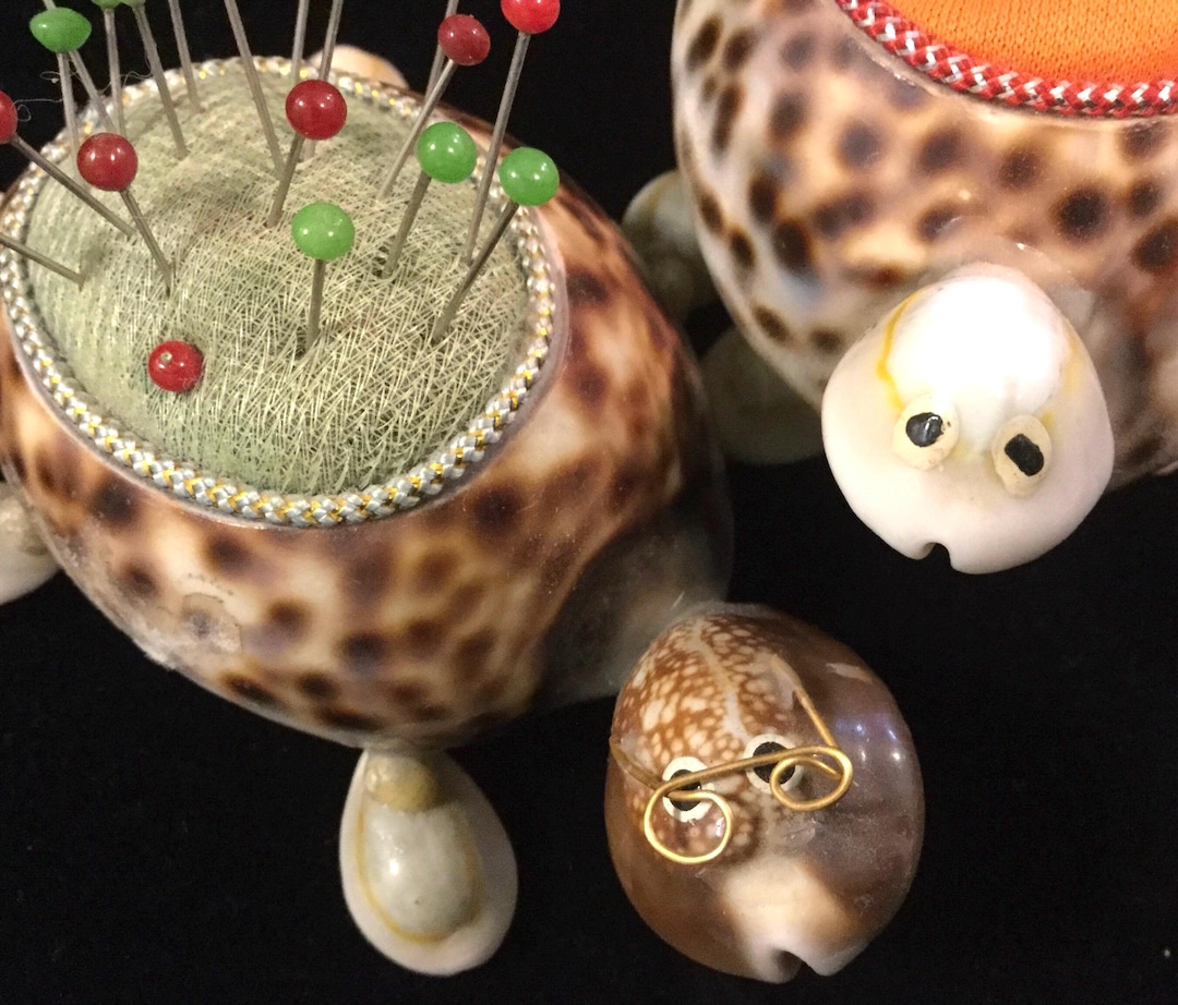 Shell Pincushion Souvenir/turtle Carved Cowrie Seashell/sewing Notion ...
