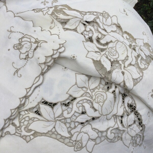 Madeira Linens - Etsy