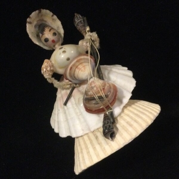 Shell Figurine - Etsy