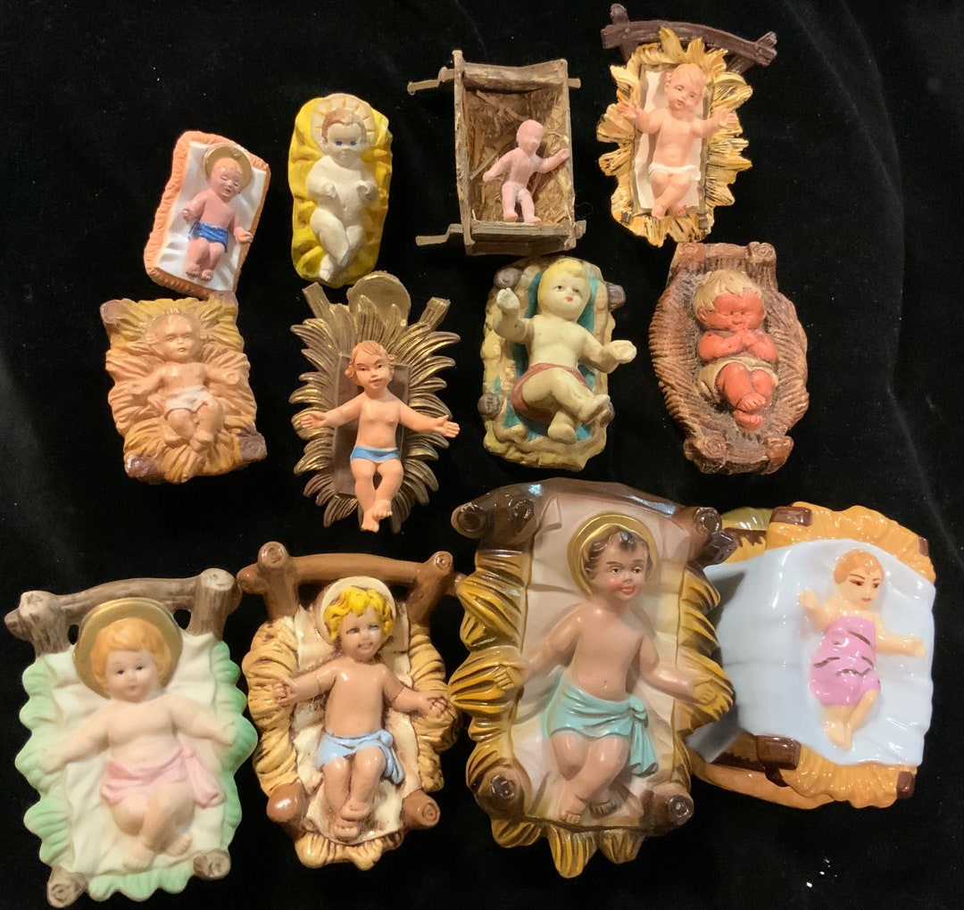 Vintage Nativity-creche-manger/baby Jesus Figurine/plaster-ceramic ...