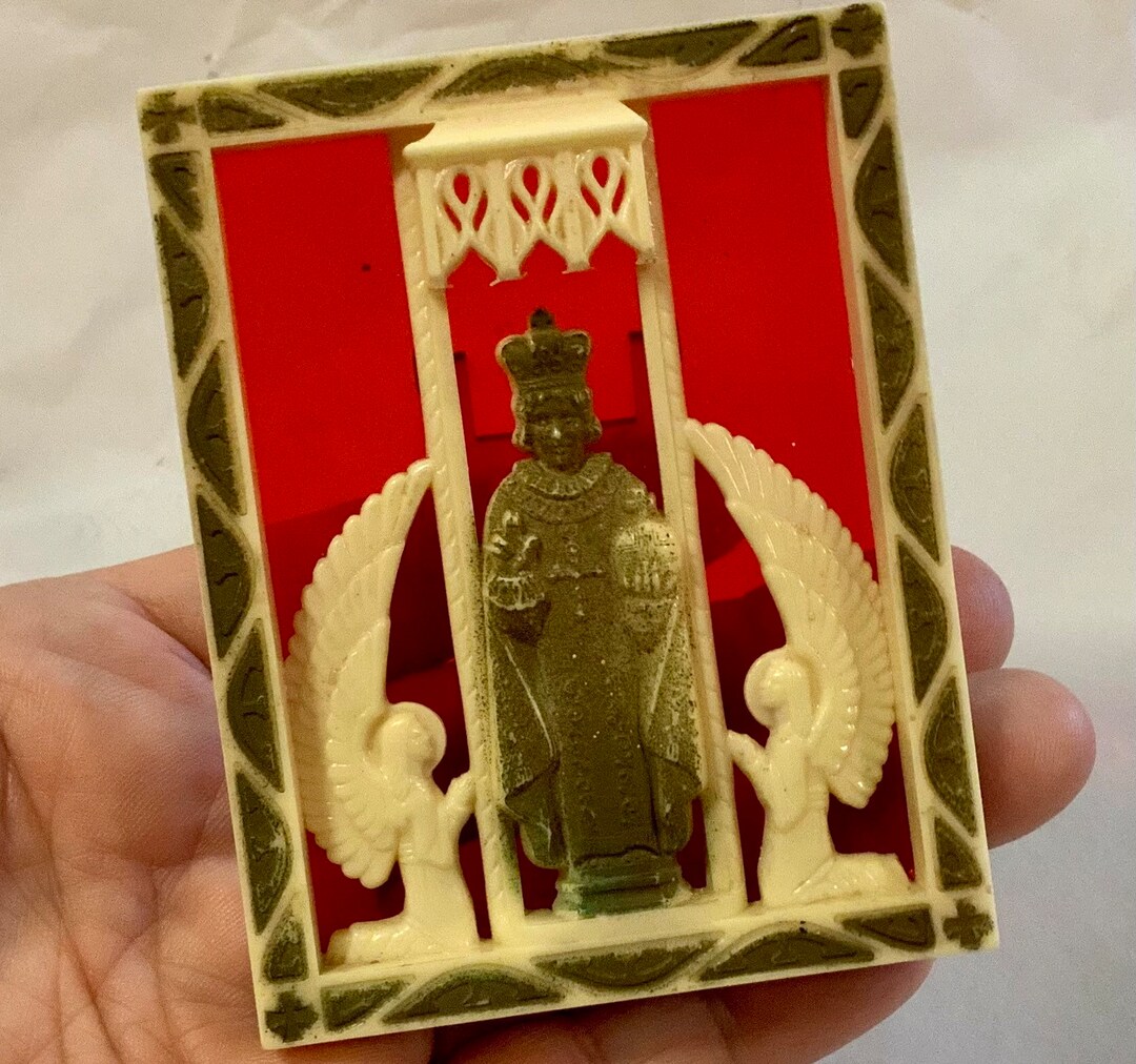 Religious Jesus Catholic Shrine/altar With Angels/tabletop/plastic ...