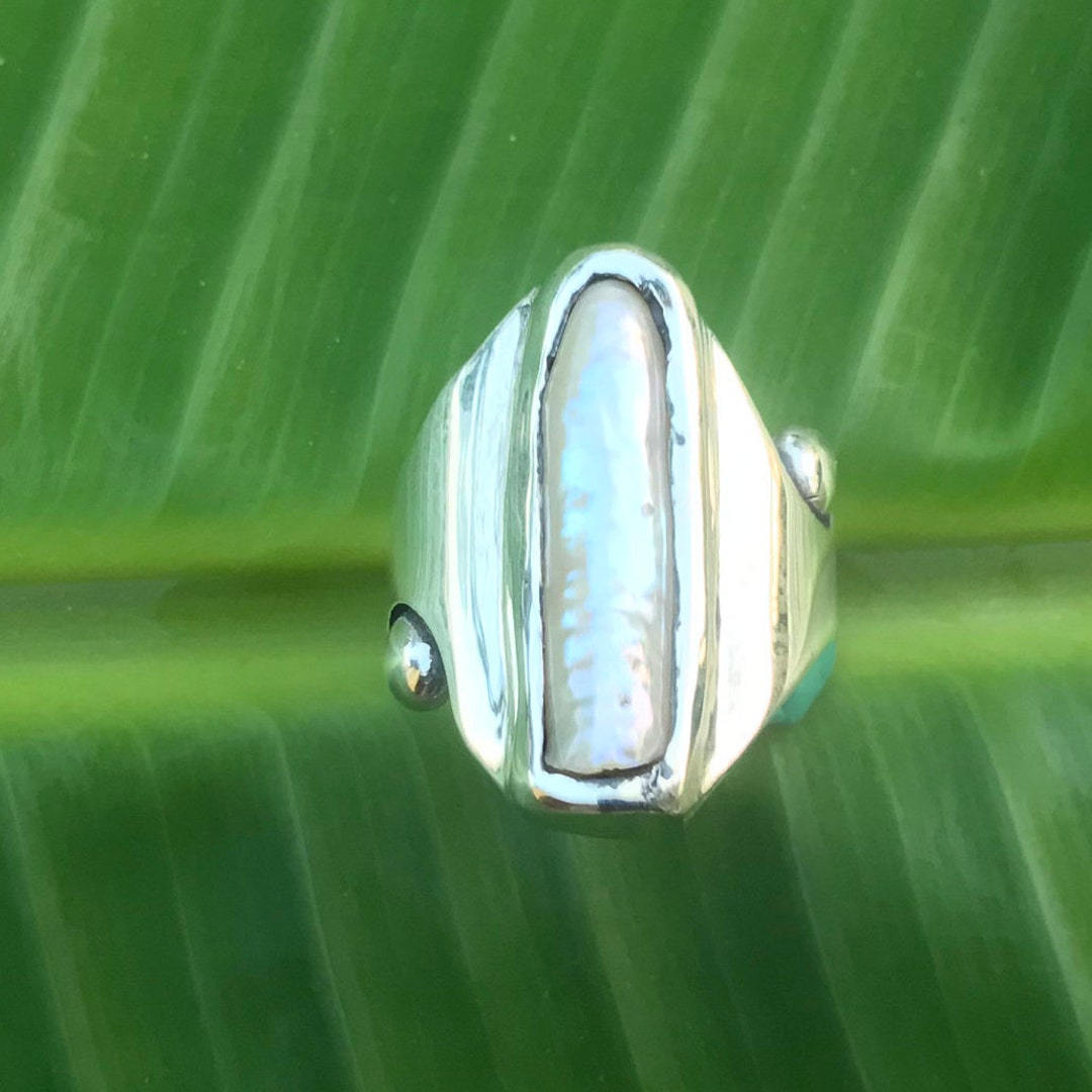 No828 Natural Tennessee River Pearl in a 950 Sterling Silver Ring Size ...