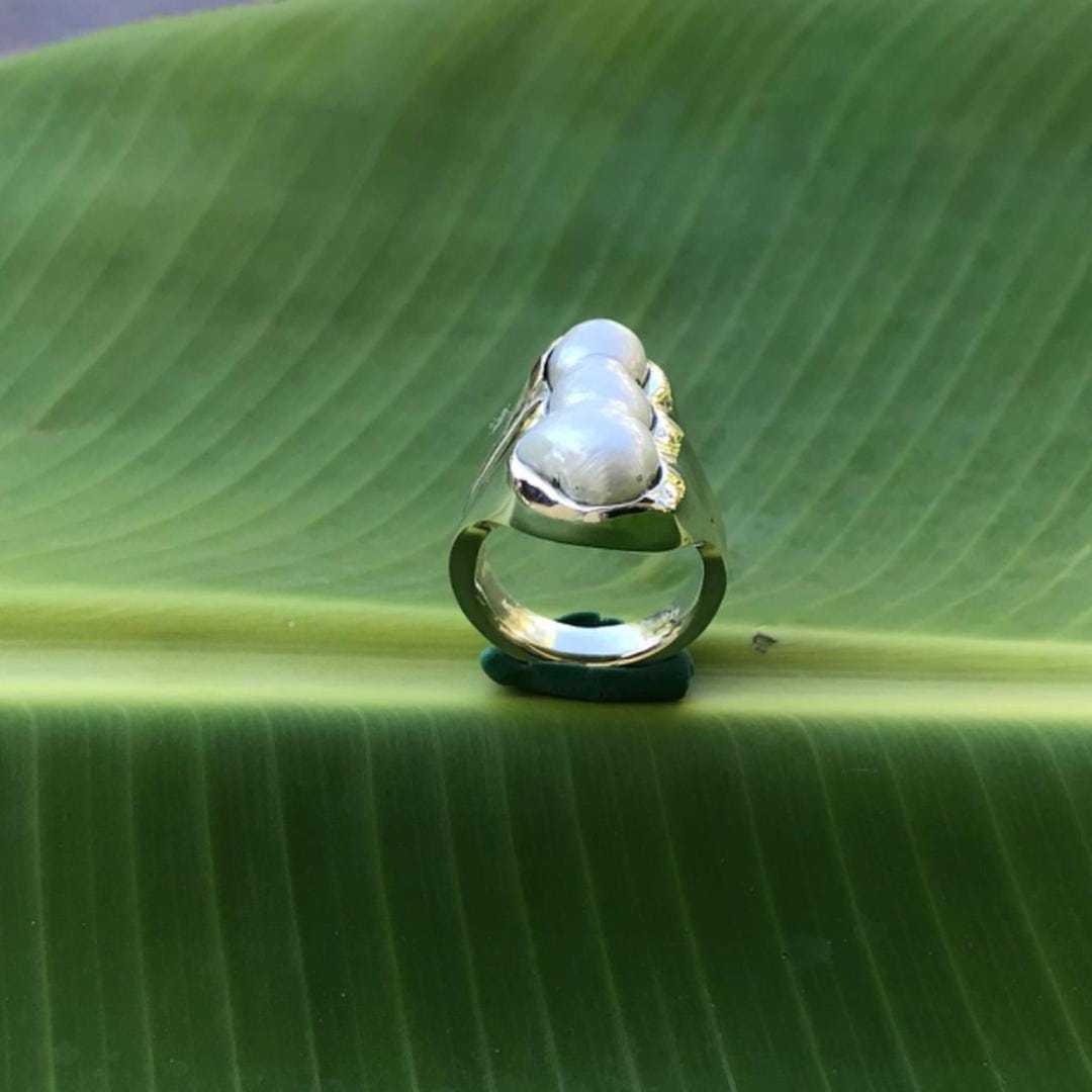 No 1169 Natural Tennessee River Pearl in a 950 Sterling Silver Ring ...