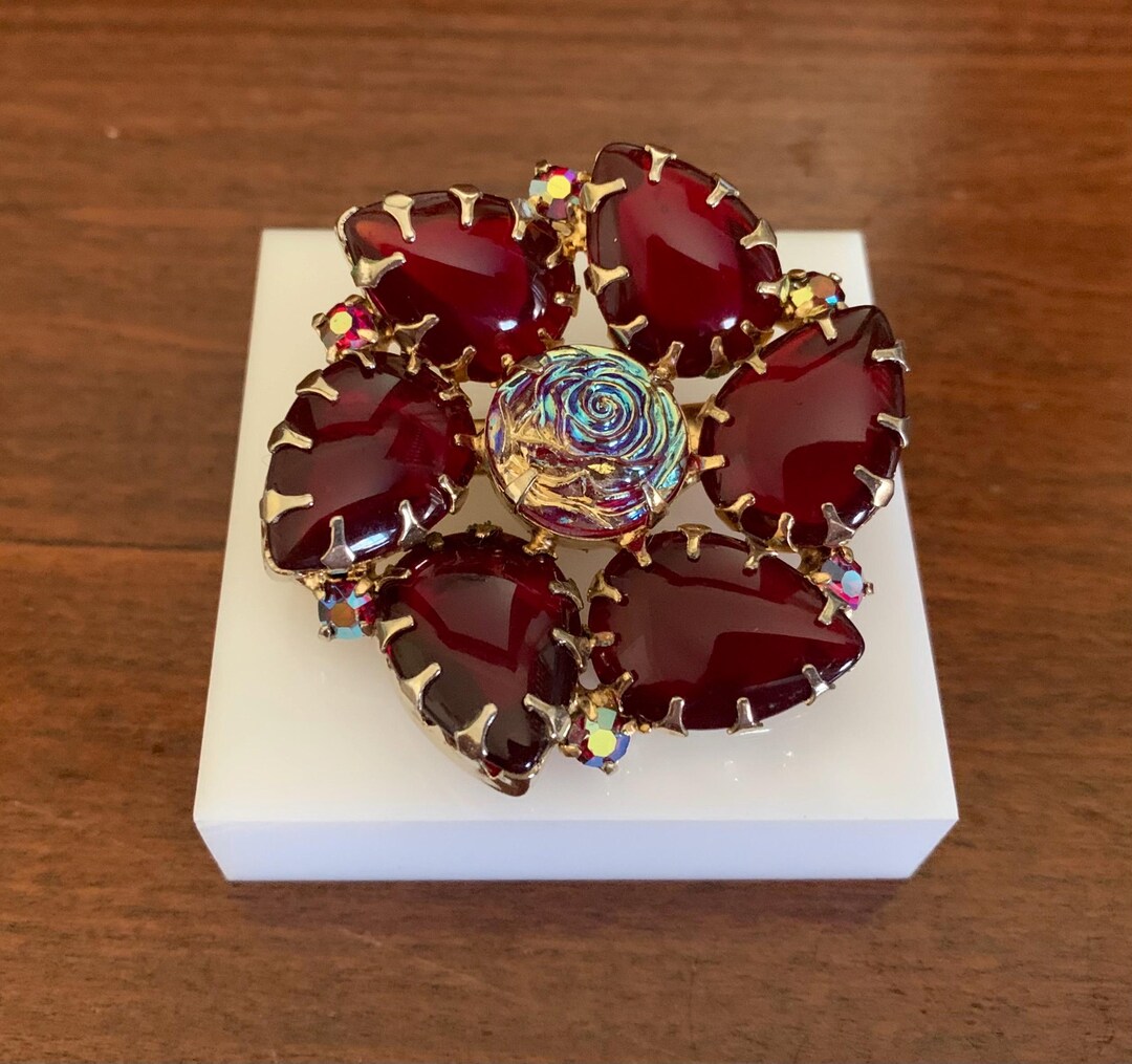 Vintage 1950’s Ruby Red Pear Cabochon Glass Stones and Molded Carnival Glass Rose Floral ...