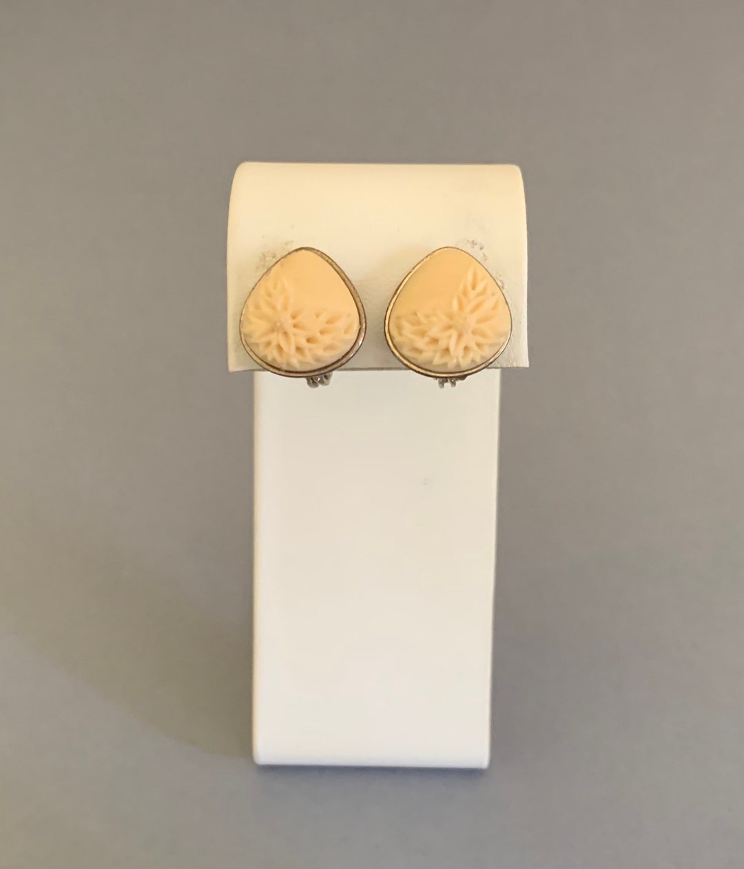 Monet Small Ivory Celluloid Antique Goldtone Floral Clip-on Earrings ...
