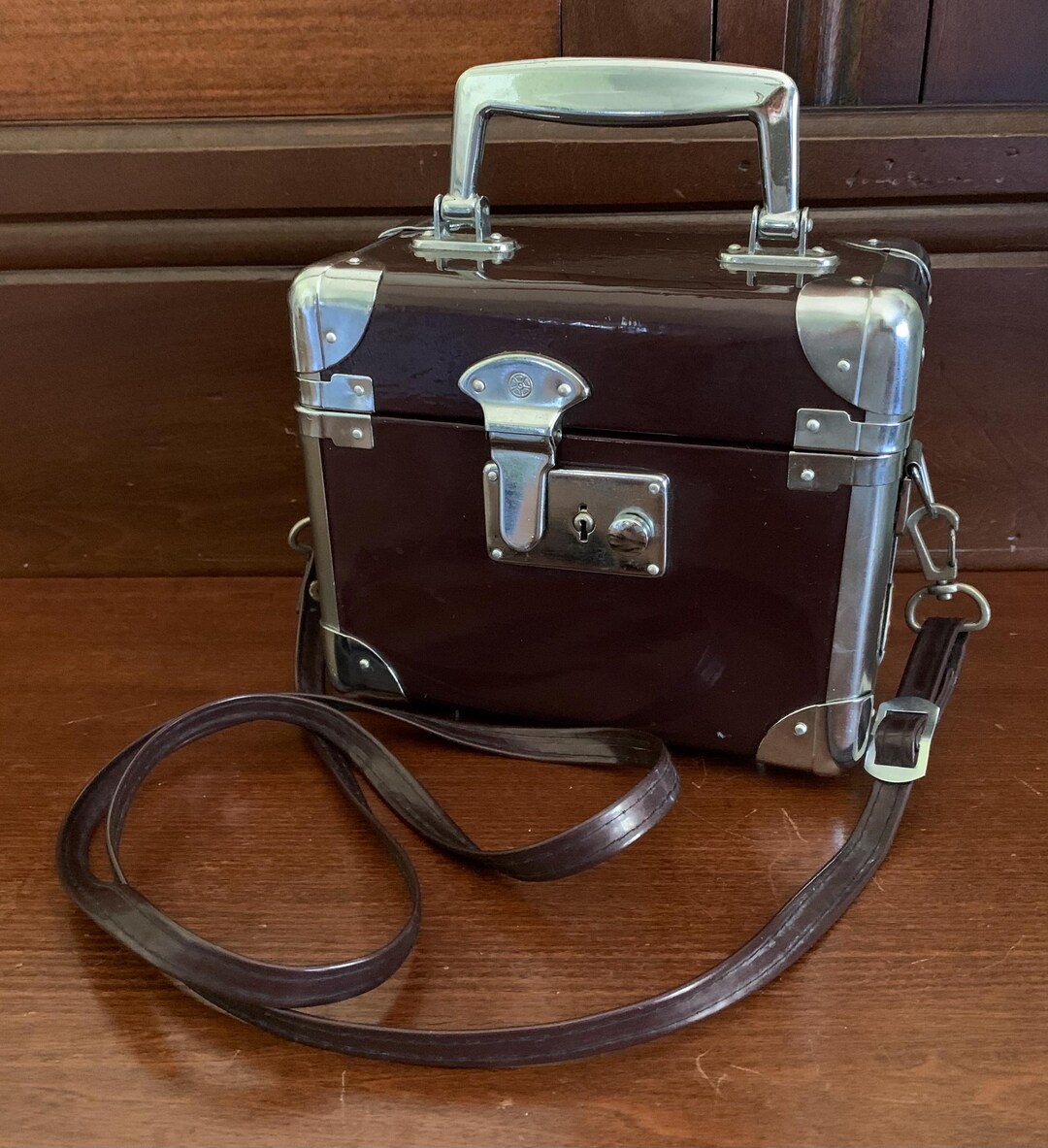 Vintage 1960’s Eggplant Purple Train Case Purse With Silver Top Handle ...