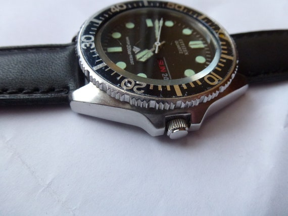 Citizen Quartz Diver 200m Caliber 3802. - Gem