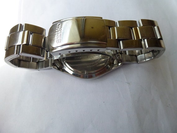 vintage seiko quartz stainless steel mens watch - Gem