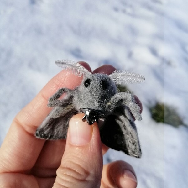 Felt Moth - Etsy