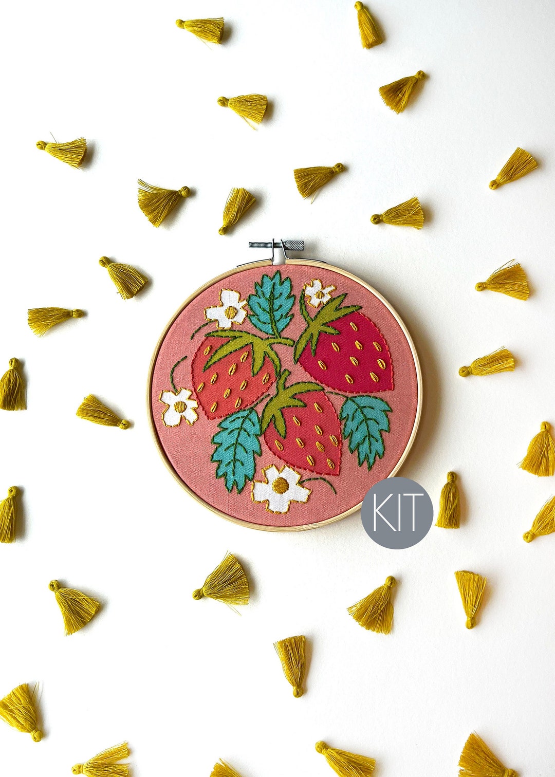 Strawberries Embroidery Kit - Etsy